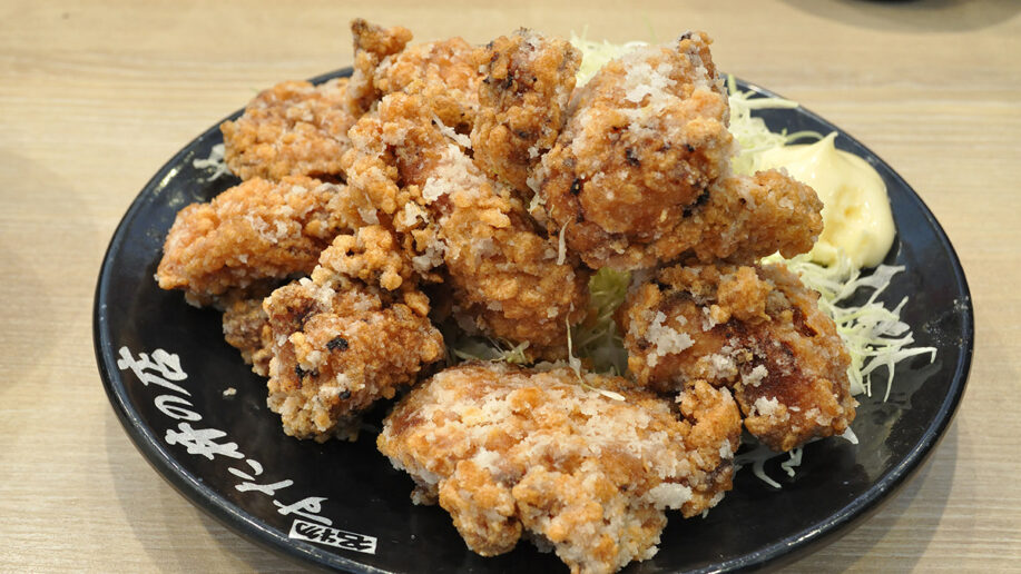 「日式炸雞」請不要擅自決定幫別人擠檸檬！ - Readmoo閱讀最前線