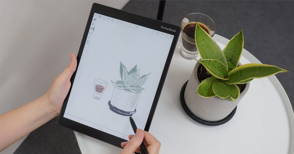 軟板強韌、多彩多工、護眼前光、暢讀暢聽── Readmoo × PocketBook 即將釋出 - Readmoo閱讀最前線