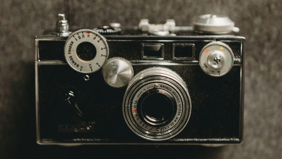 【布克新聞】S6EP10：台灣人到底對諧音有多執迷不悟？ft. 《記憶鏡行事》 - Readmoo閱讀最前線